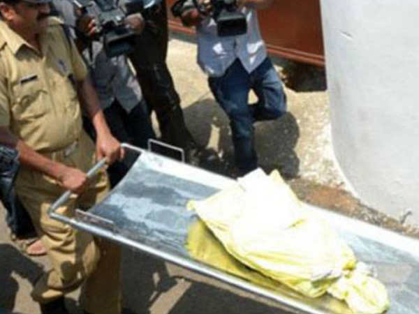 Robbery attempt at Cadell Jeanson Raja's home at Nanthankode ...