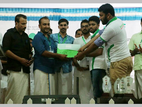 msf forms blood donation army named 'sparshanam' - Malayalam Oneindia