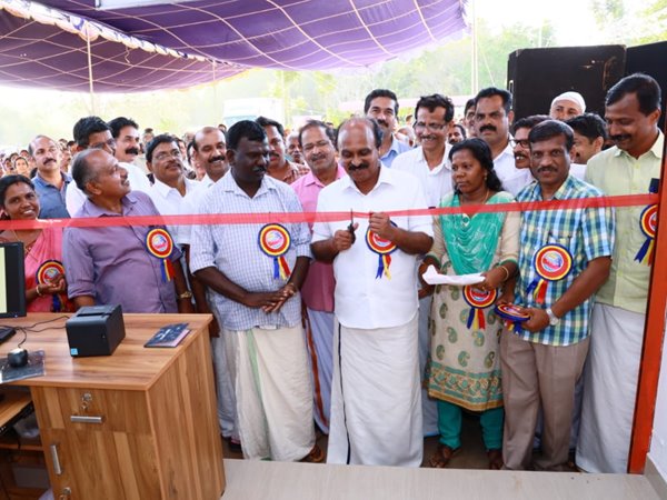 First Maveli store opened in Kasargod - Malayalam Oneindia