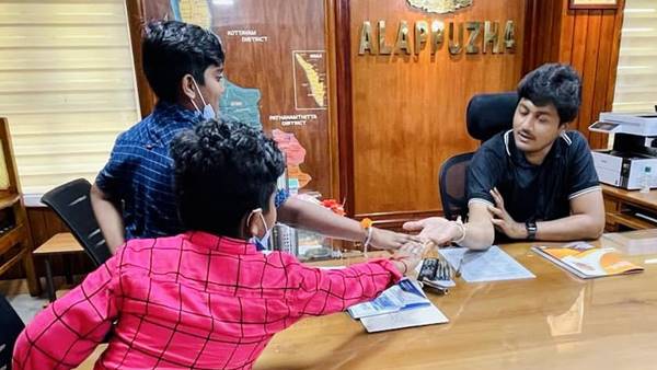 Viral Post: Alappuzha Collector Krishna Teja's Latest Facebook post ...