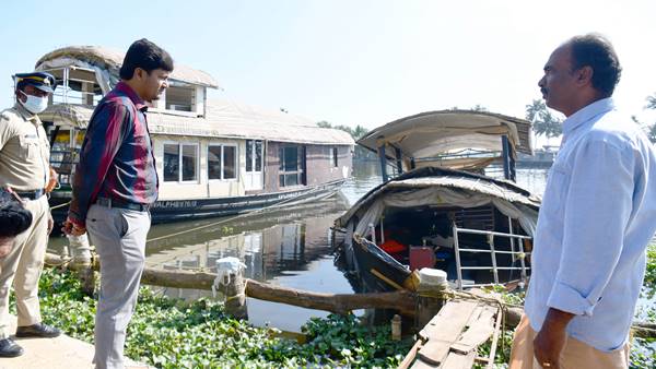 Collector says strict action will be taken against houseboats that do ...