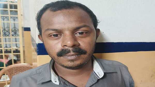 Youth arrested in kannur after his fae bomb cal makes chaos - Malayalam ...