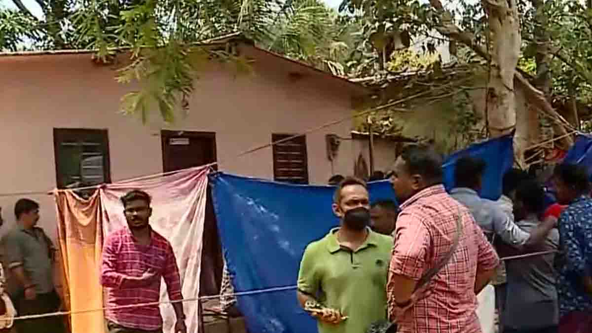 Kottayam: BSP worker found dead in Thiruvanchoor, two held - Malayalam ...