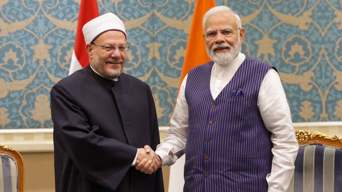 Narendra Modi in Egypt: PM meets Grand Mufti Shaki Ibrahim Abdul Karim ...