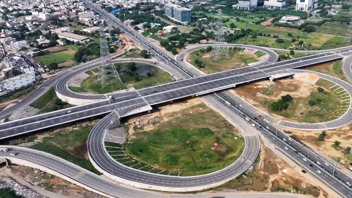 Nitin Gadkari Shared The Video Of India's First Elevated 8 Lane Road ...