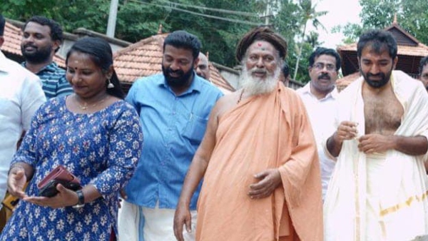 Chandy Oommen With BJP Woman Leader: Rahul Mamkootathil Befitting Reply ...