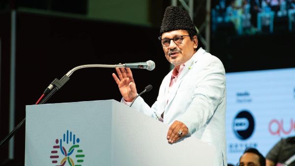 ആ അടുപ്പിലെ തീ കത്തില്ല... കുഞ്ഞാലിക്കുട്ടിയെ വേദിയില്‍ ഇരുത്തി സാദിഖലി ...