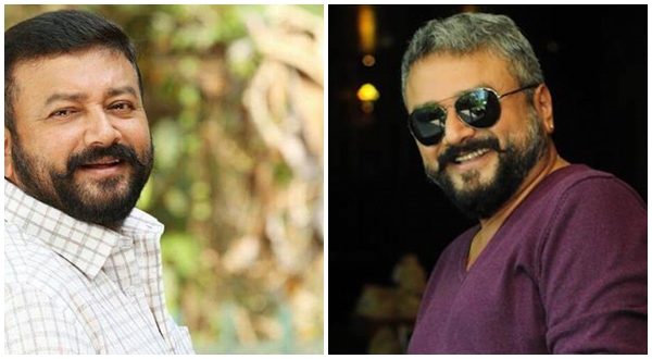 കടയുടെ മുന്നിലെത്തിയപ്പോഴേക്കും എന്റെ മുണ്ടഴിഞ്ഞുപോയി; അന്ന് പത്രത്തിൽ വന്ന വാർത്തയെക്കുറിച്ച് ...