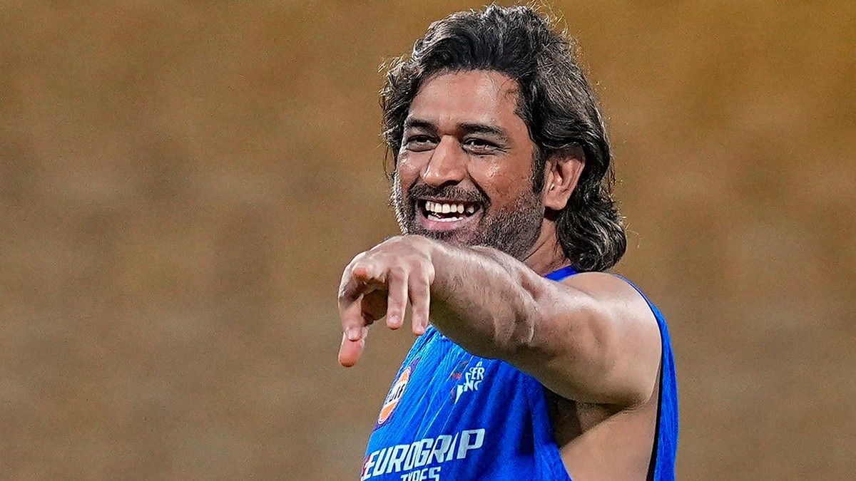 MS dhoni helping csk with new impact player rule goes viral, how it ...