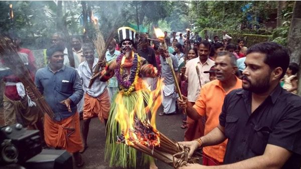 'കലിയാ... കലിയാ.. കൂയ്': കാർഷിക സംസ്കൃതിയുടെ ഓർമ്മപുതുക്കി, കലിയനെ ...