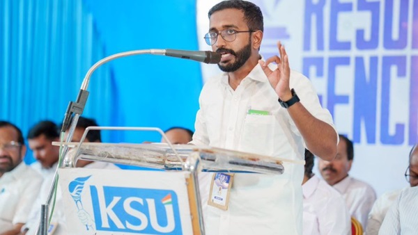 കലാലയങ്ങളില്‍ കെഎസ്‌യവാണ് ട്രെന്‍ഡിങ്: എസ്എഫ്ഐ കോട്ടകള്‍ ഒരോന്നായി ...