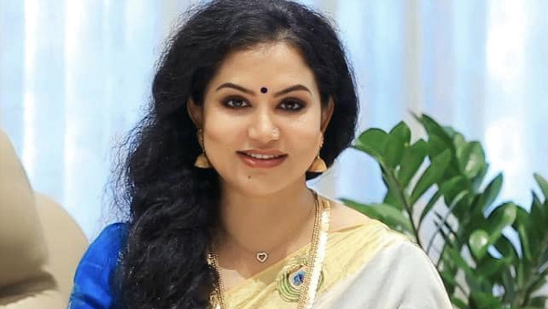 ചര്‍മ്മം കണ്ടാല്‍ പ്രായം തോന്നുമോ? എന്താണ് ഷീലു എബ്രഹാമിന്റെ ...