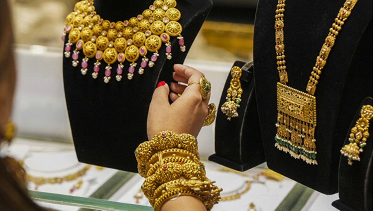 Gold Rate Comparison India vs Uae: Why UAE Gold Rate Is Cheaper Than ...