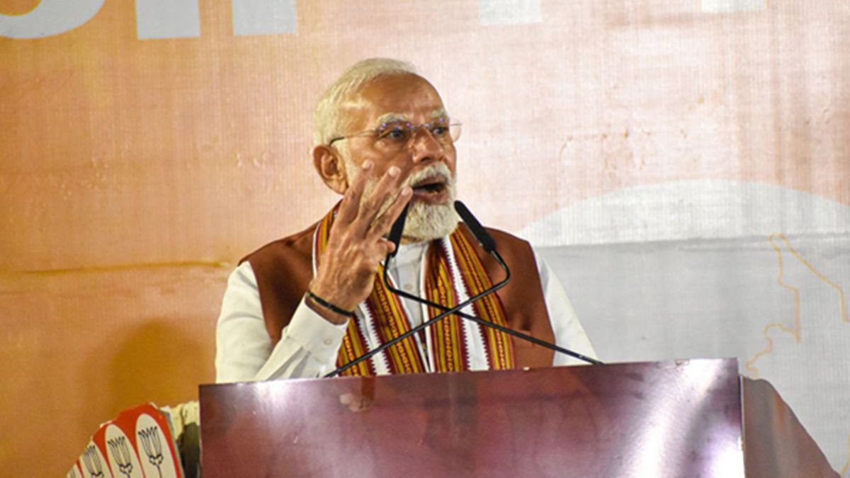 Prime Minister Narendra Modi May Participate in Maha Kumbh Mela in ...