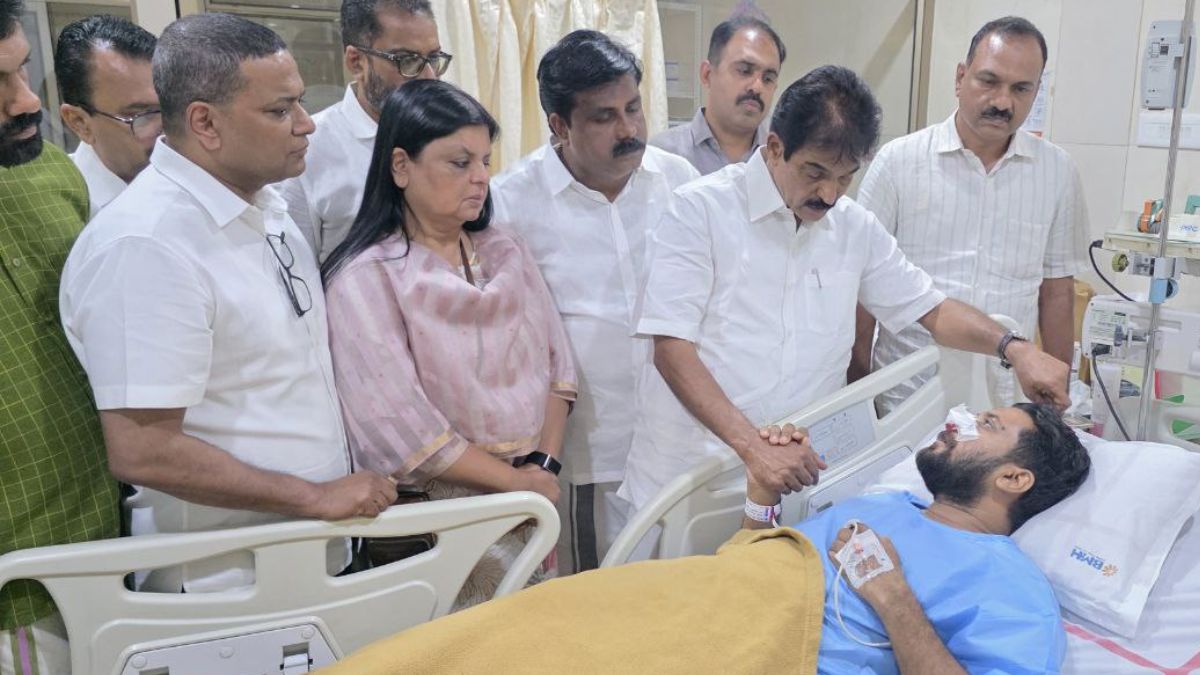 Shafi Parambil MP In Hospital: Policemen Will Be Trapped; Congress To ...