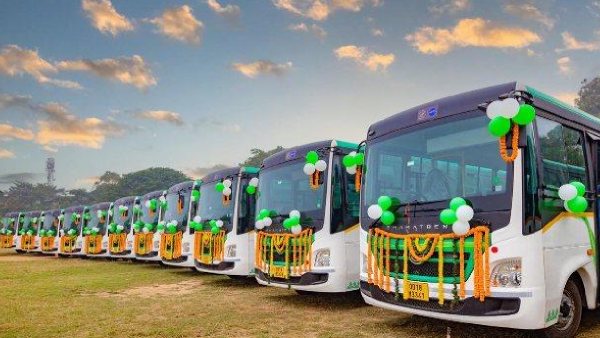 ନିଜ ଜିଲ୍ଲାକୁ ଉପହାର ଦେଲେ ନବୀନ, ଗଡିଲା ଲକ୍ଷ୍ମୀ ବସ | Naveen gave Lakshmi ...