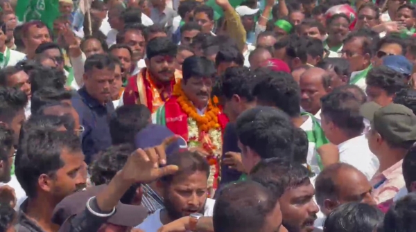 ଓଡ଼ିଶା ବିଧାନସଭା ନିର୍ବାଚନ: ଶୋଭାଯାତ୍ରାରେ ଆସିଲେ ହେଲେ ନାମାଙ୍କନ କଲେନି ଅଙ୍କିତ ...