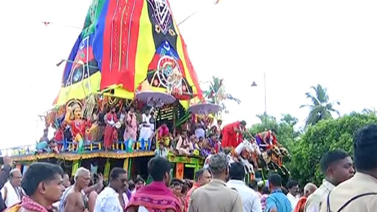 ଅଧା ବାଟରେ ଫସିଲା ବଳଦେବ ଜୀଉଙ୍କ ବ୍ରହ୍ମ ତାଳଧ୍ୱଜ ରଥ | Ratha Yatra In ...