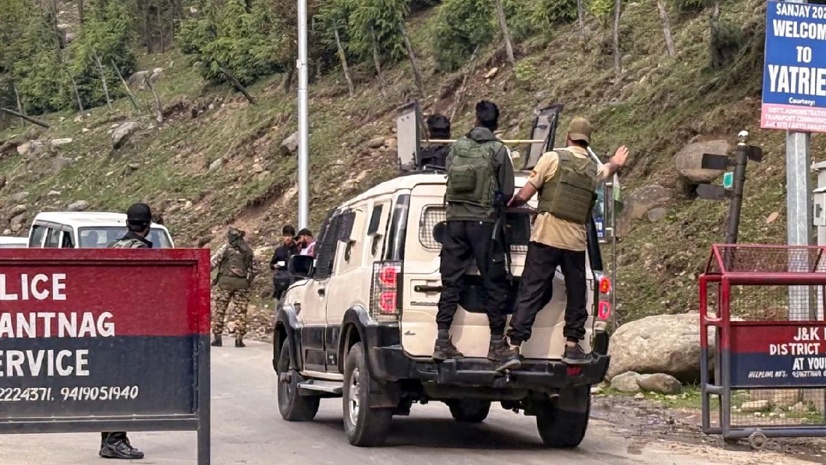 ପହଲଗାମ୍‌ରେ ଆତଙ୍କୀ ଆକ୍ରମଣ ଘଟଣା; ୨୭ ଛୁଇଁଲା ମୃତ୍ୟୁ ସଂଖ୍ୟା ! ହେଲ୍ପ ଲାଇନ ...