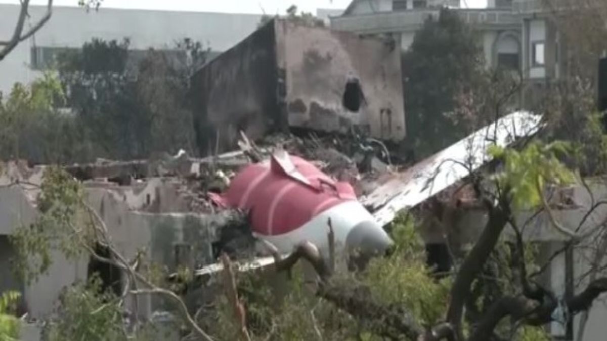 Plane Crash: ବିମାନ ଦୁର୍ଘଟଣାରେ ମୃତ୍ୟୁ ସଂଖ୍ୟା ୨୭୪କୁ ବୃଦ୍ଧି | Plane Crash ...