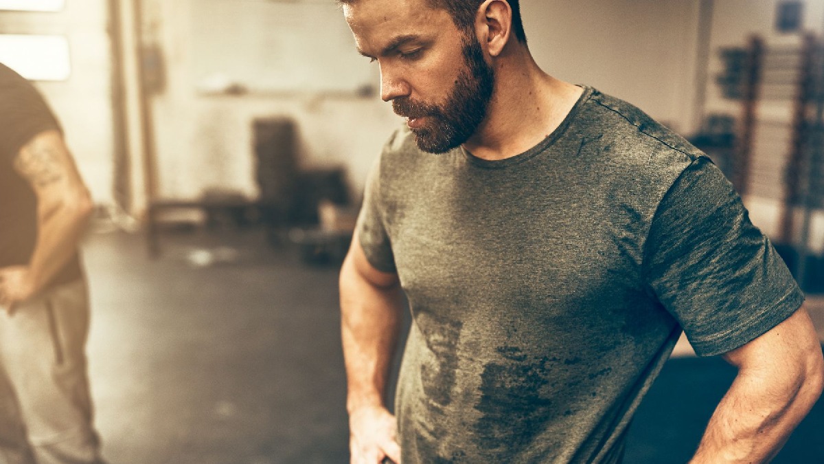 ଝାଳ କମାଏ କି ମୋଟା ପଣ, ଜାଣନ୍ତୁ ଅଧିକ ଝାଳ ବହିଲେ କଣ ହୁଏ ? | Does sweating ...