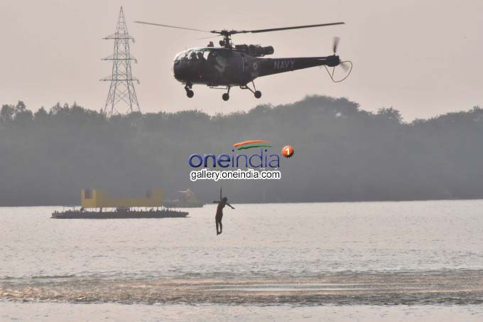 PHOTOS: Navy Show At Punnami Ghat In Vijayawada- Photo Gallery, Images ...