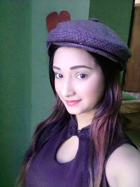 Archana Paneru, Sunny Leone - Oneindia