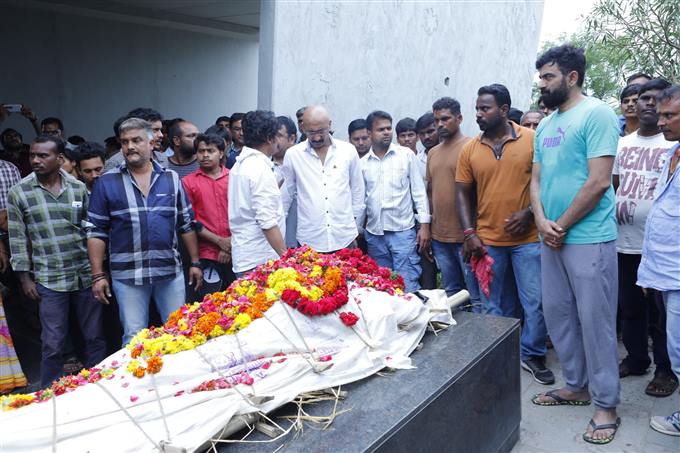 Actor Ravi Teja’s Brother Bharat Lost Life In Road Accident - Oneindia