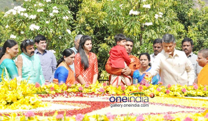 PHOTOS: AP CM N CM N Chandrababu Naidu And His Family Celebrates ...