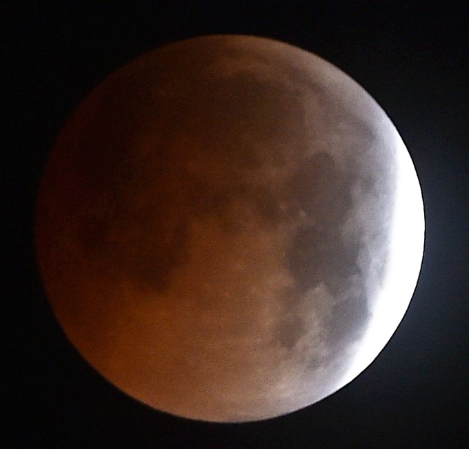 Blood Moon: Lunar Eclipse 2018- Latest Photos, Latest Lunar Eclipse ...
