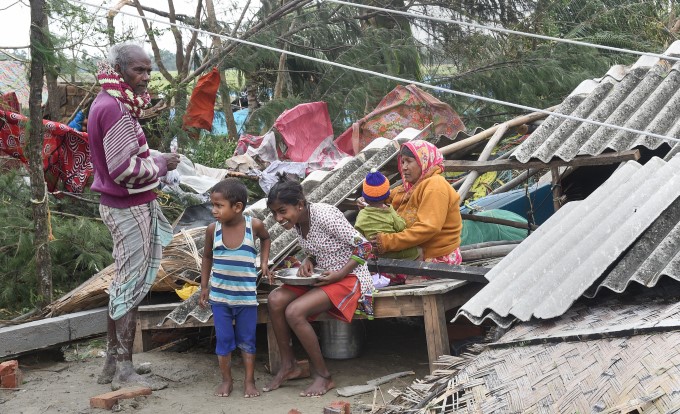 Cyclone Bulbul Makes Landfall In West Bengal And Bangladesh Photos: HD ...