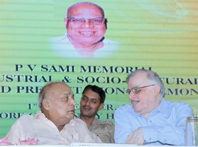 Former Union Minisiter Veerendra Kumar Passes Away - Oneindia