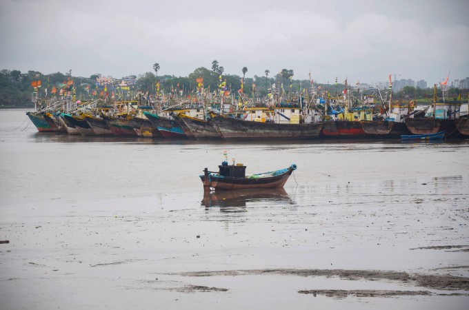 Heavy Rain Aftermath of Cyclone Nisarga - Oneindia