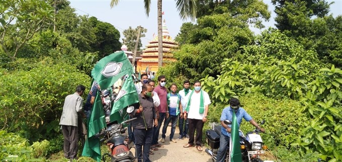 ଦେବୀରଞ୍ଜନ ତ୍ରୀପାଠୀ | Devi Ranjan Tripathy, BJD - Odia Oneindia