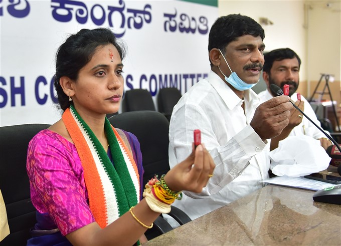 RR Nagar By Elections Campaign - Oneindia