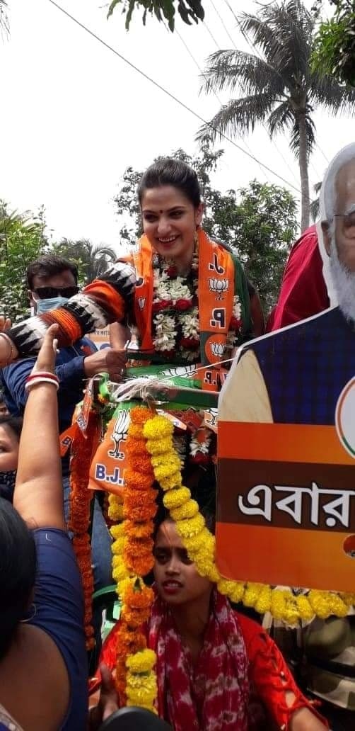 হাওড়ার শ্যামপুরে প্রচারে বিজেপি প্রার্থী তনুশ্রী চক্রবর্তী | Campaign ...