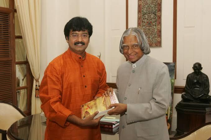 நிஜ வாழ்க்கையில் விவேக்கின் பயண ஃபோட்டோஸ் | Actor Vivek In Real Life ...