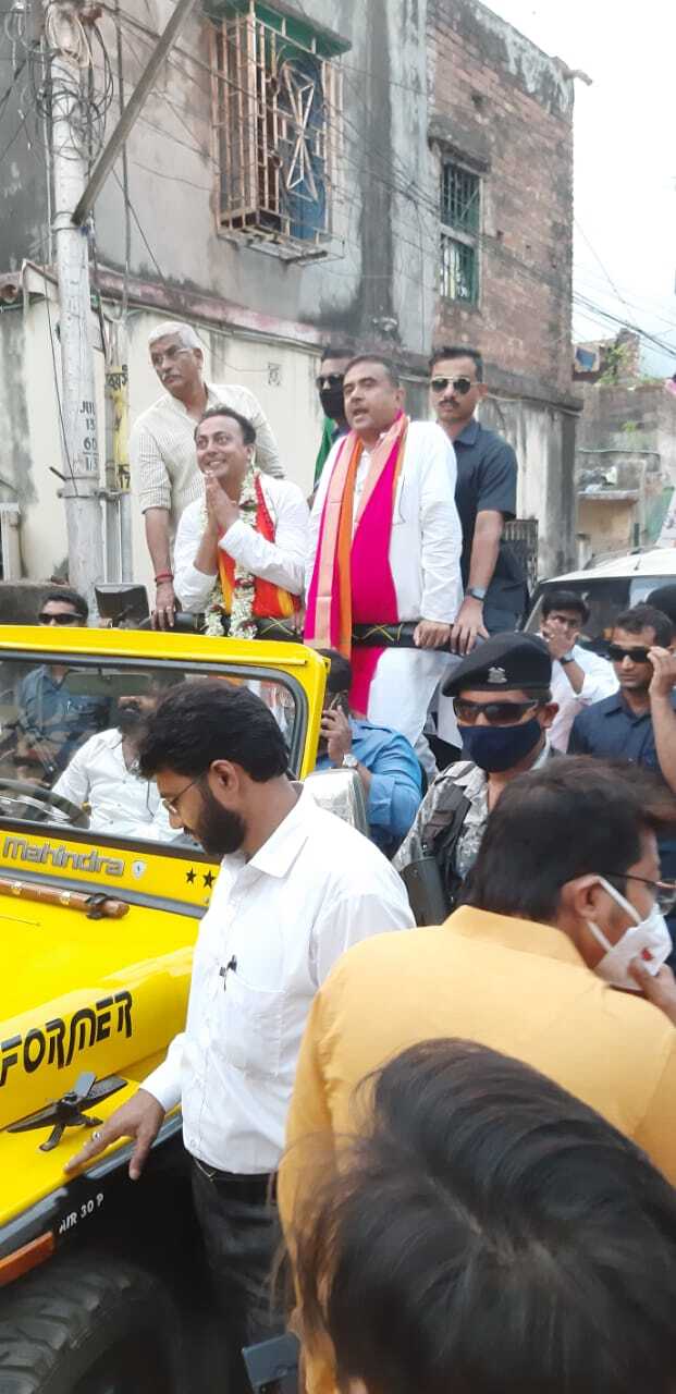 কসবায় বিজেপি প্রার্থী ইন্দ্রনীল খানকে সঙ্গে নিয়ে প্রচারে শুভেন্দু অধিকারী | Campaign Of BJP ...