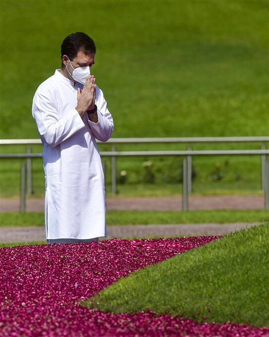 Leaders pay tribute to India's first PM Jawaharlal Nehru on his death ...
