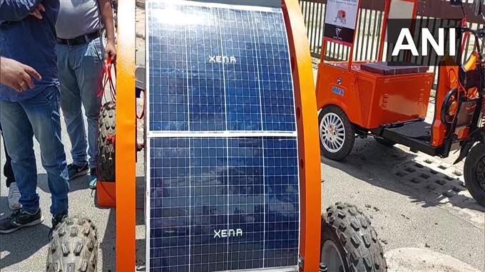 Vadodara Municipal Corporation gets a robotic scavenging machine in ...