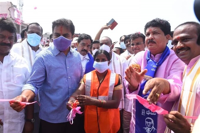 Minister KTR inaugurates Balanagar flyover in Hyderabad - Oneindia