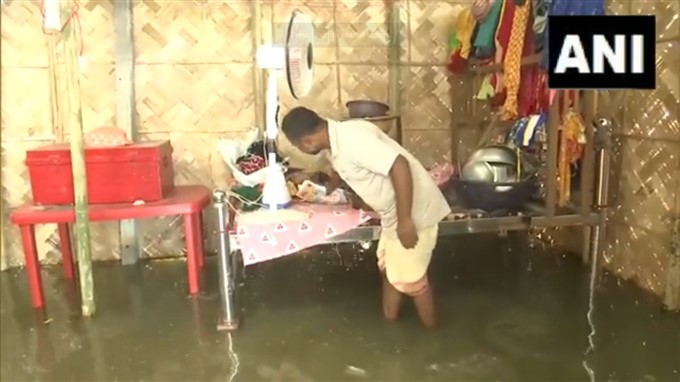 Heavy Rainfall Caused Flooding In Assam - Oneindia