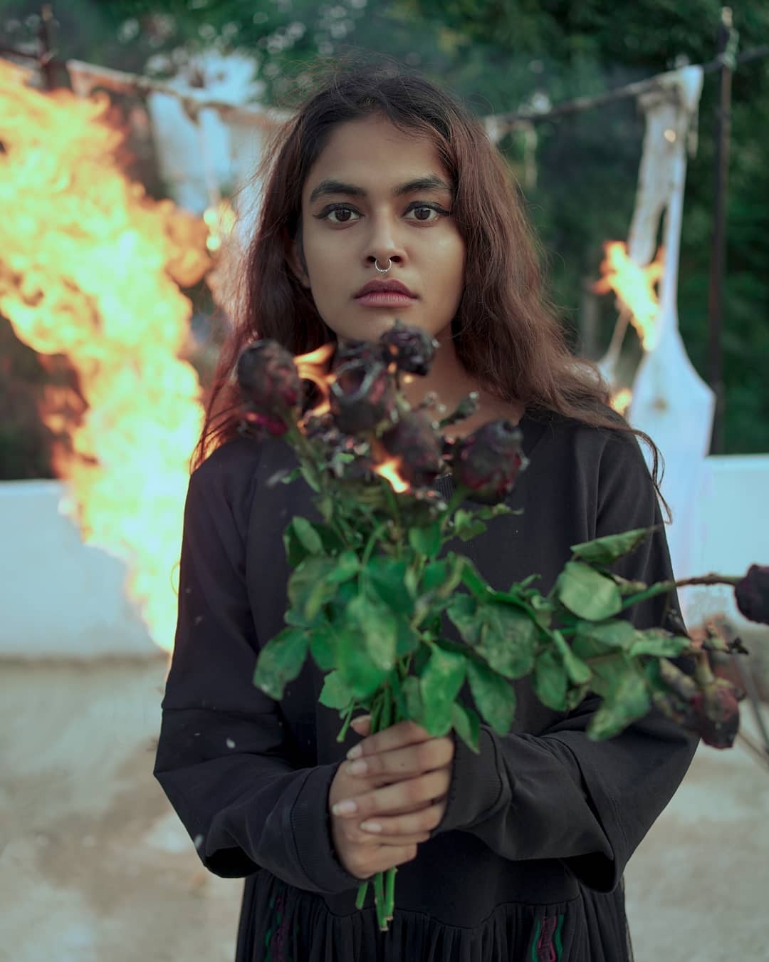 ഹോട്ട് ലുക്കില്‍ തിളങ്ങി ഐഷ്വര്യ സുരേഷ്; ഫോട്ടോഷൂട്ട് സോഷ്യല് ...