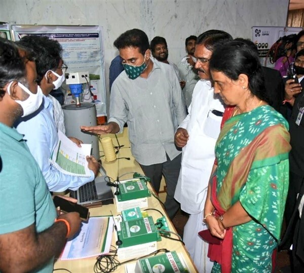 Ministers KT Rama Rao and Sabitha inaugurates Agri hub - Oneindia