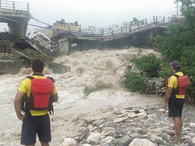 Rani Pokhari bridge Collapsed on Dehradun-Rishikesh highway after heavy ...