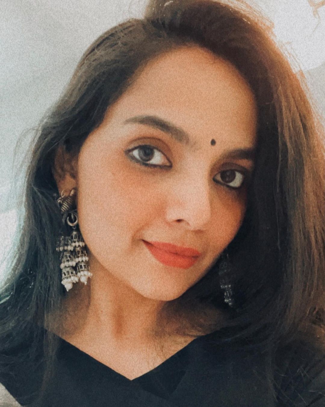 എന്തൊരു ക്യൂട്ട് ചിരിയാണിത്; നടി സംവൃതയുടെ ഏറ്റവും പുതിയ ചിത്രങ്ങള് ...