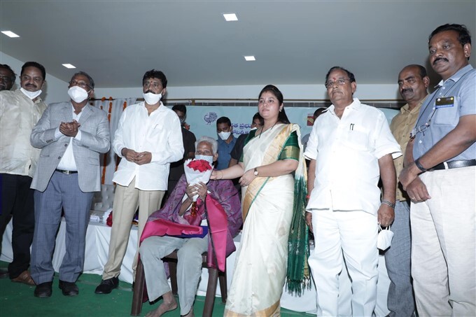 AP Deputy CM Pushpa Srivani Unveils Bobbili Veena postal stamp