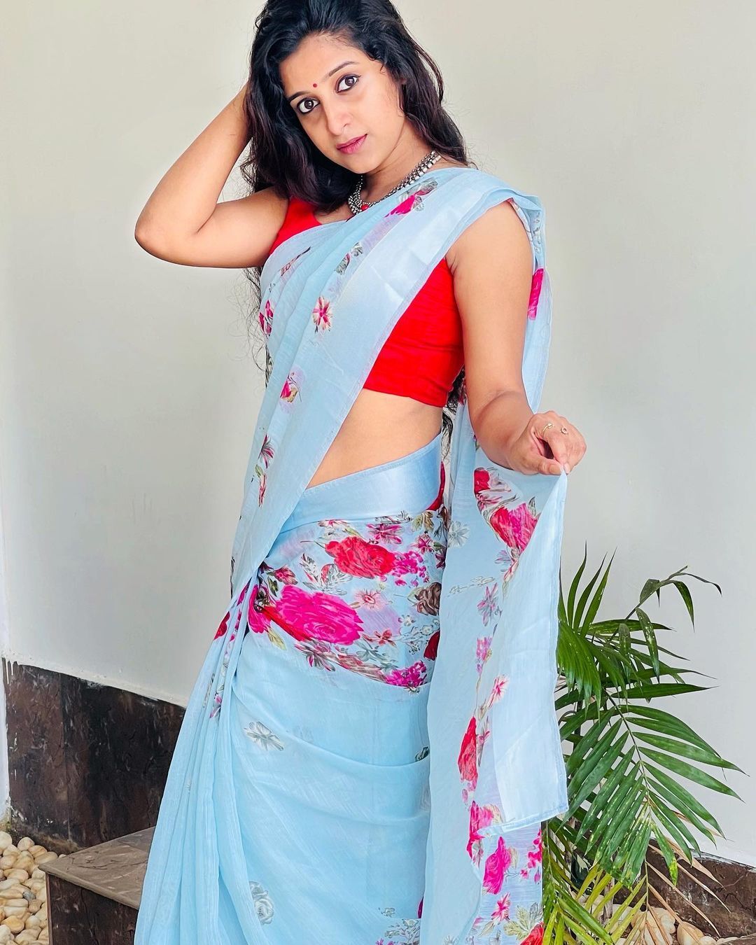 സ്റ്റൈലിഷ് ആയി നടി അനഘ സ്റ്റിബിൻ... പുതിയ ഫോട്ടോഷൂട്ട് ചിത്രങ്ങ ...
