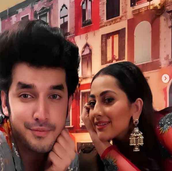 Anupama Spoiler Alert! खतरे में समर की जान, अनुपमा को होगा रो- रोकर हुआ ...