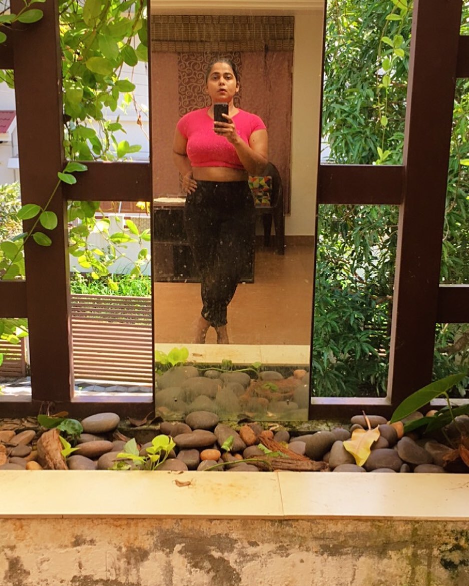 അഭിനയം മാത്രമല്ല, ബോക്‌സിംഗും വശമുണ്ട്; ഫറ ഷിബ്ലയുടെ ഫോട്ടോഷൂട്ട് വൈറല് ...